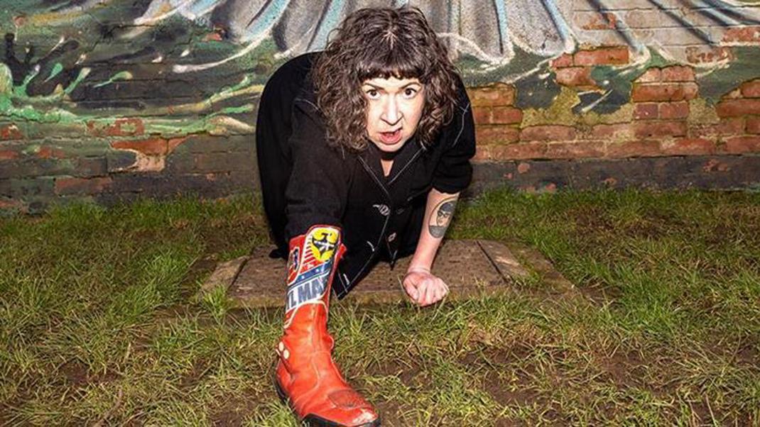 Amy Mason - Behold! - The Stand Comedy Club